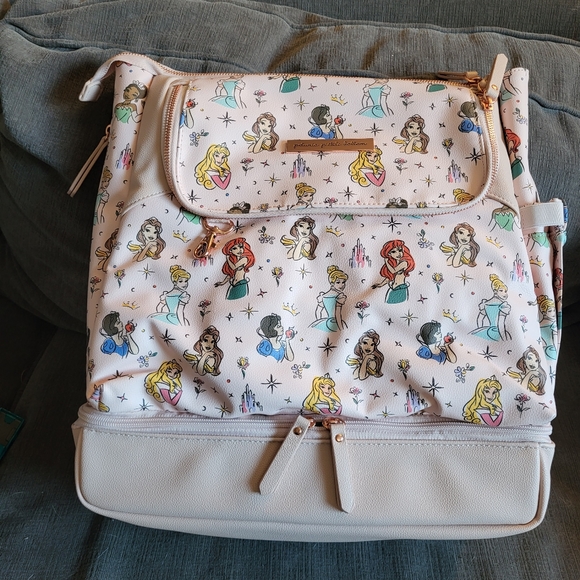 Petunia Pickle Bottom | Bags | Petunia Pickle Bottom Backpackdiaper Bag ...